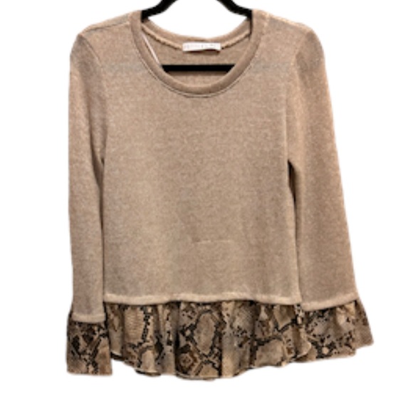 Potter's Pot | Tops | Potters Pot Brand Beige Python Print Skirted Top ...